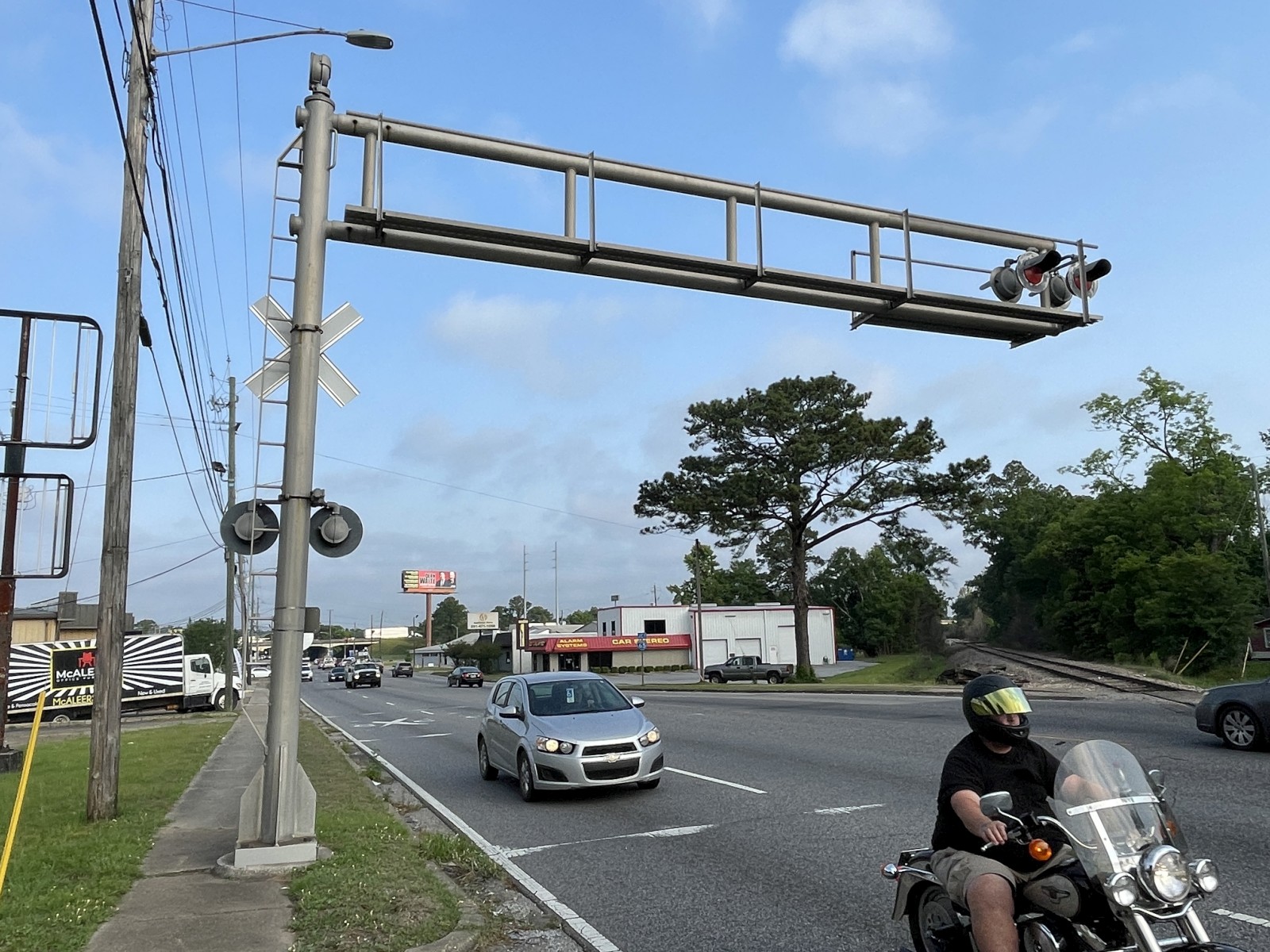 Spring Hill Avenue (Mobile, AL)