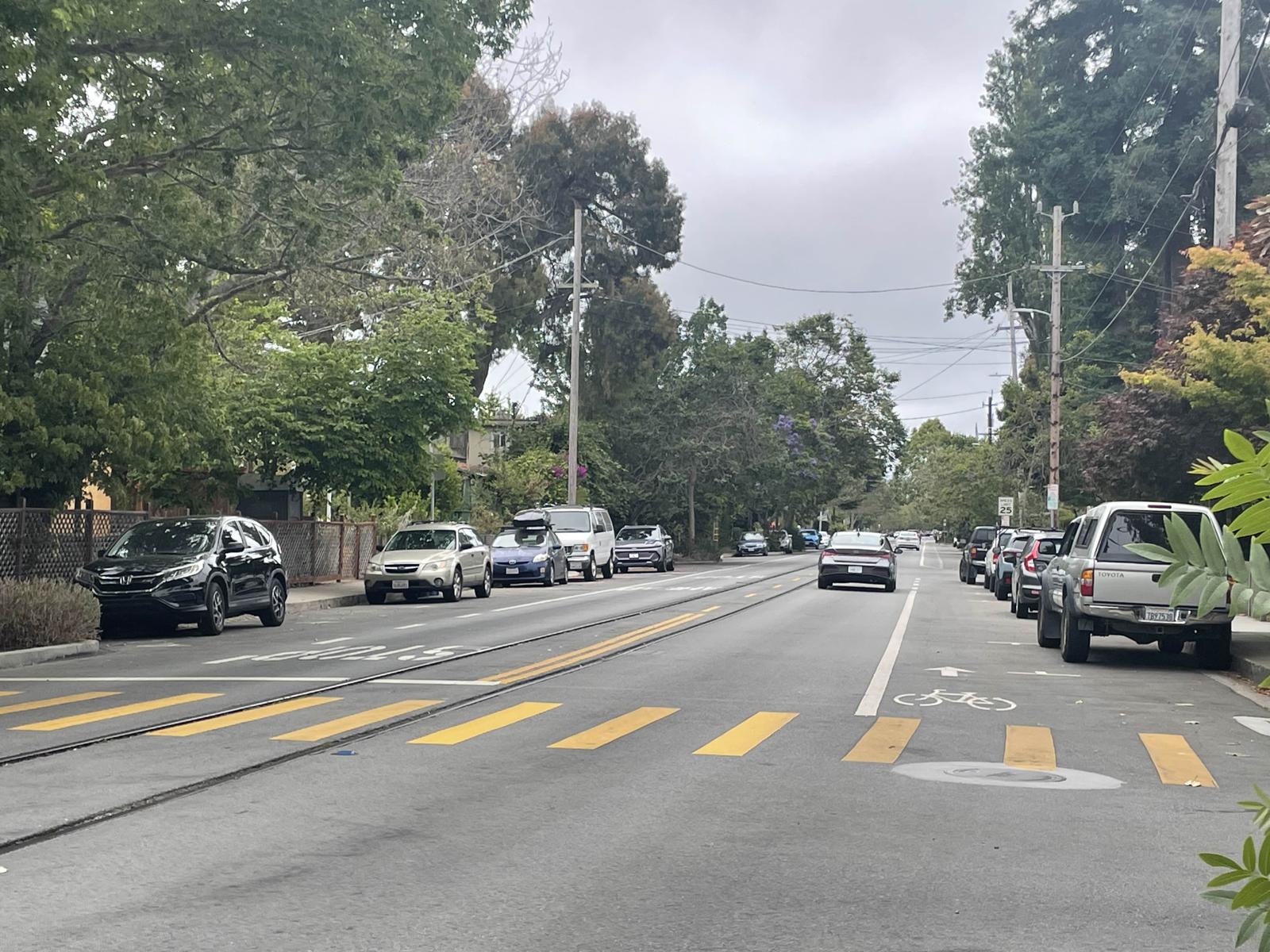 Walnut Ave. (Santa Cruz, CA)