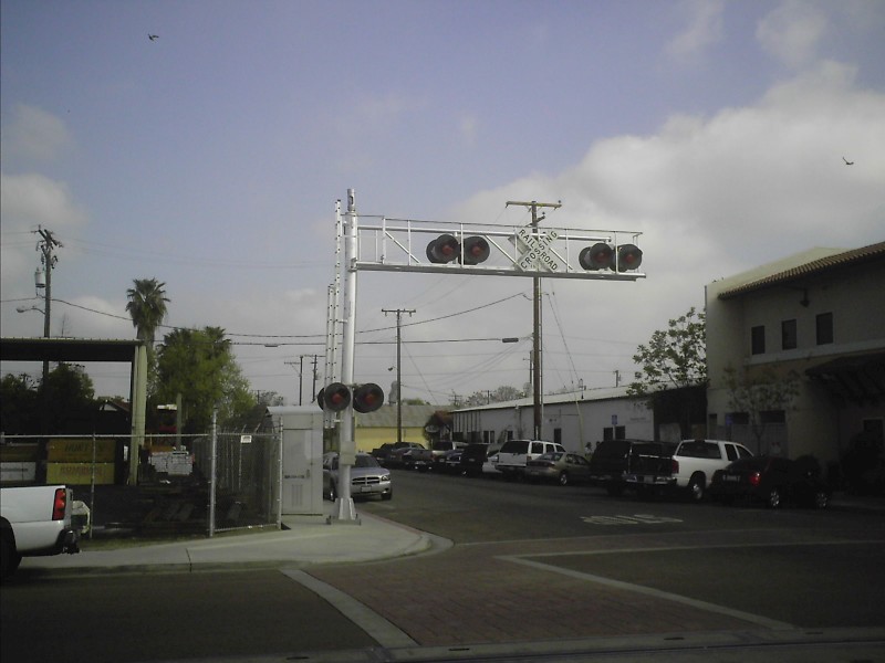 Bridge St. (Visalia, CA)