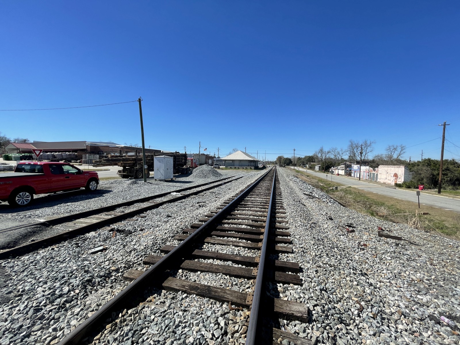 Irwinton Avenue (McRae-Helena, GA)