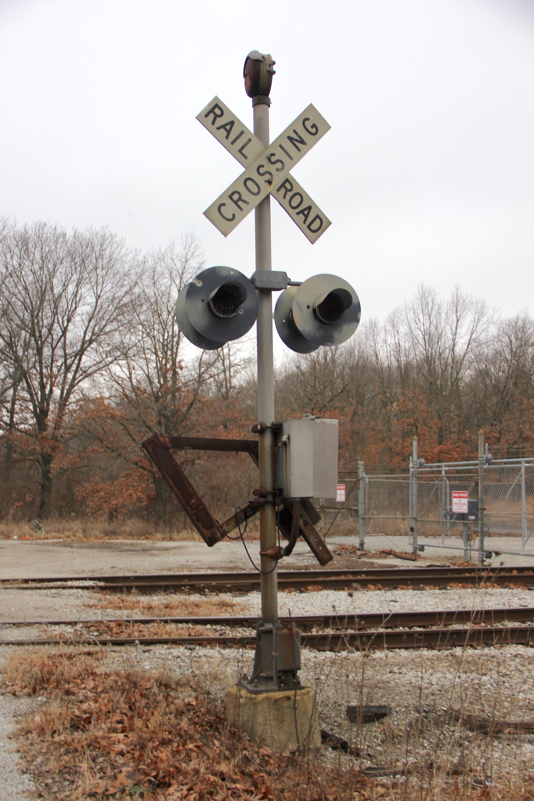 E. 1300 N. Rd. (Wheatfield, IN)