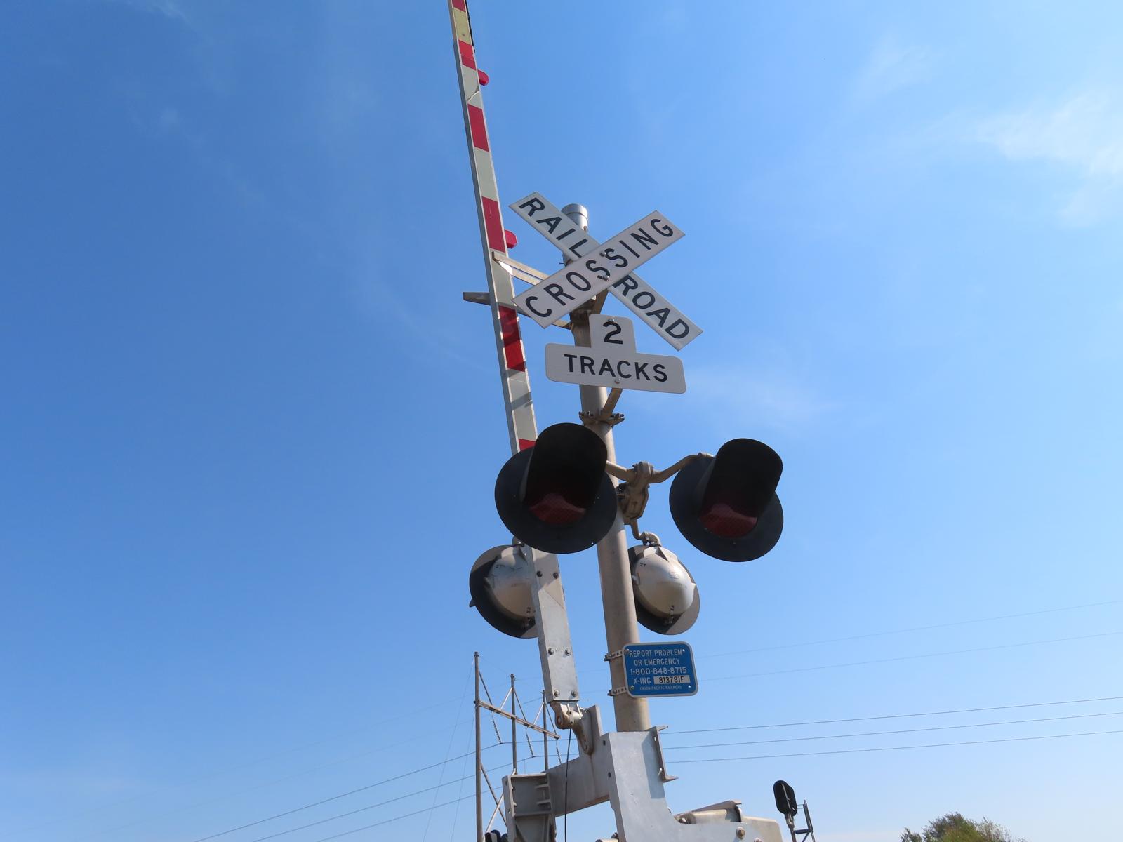 N 2000 (Midland, KS)