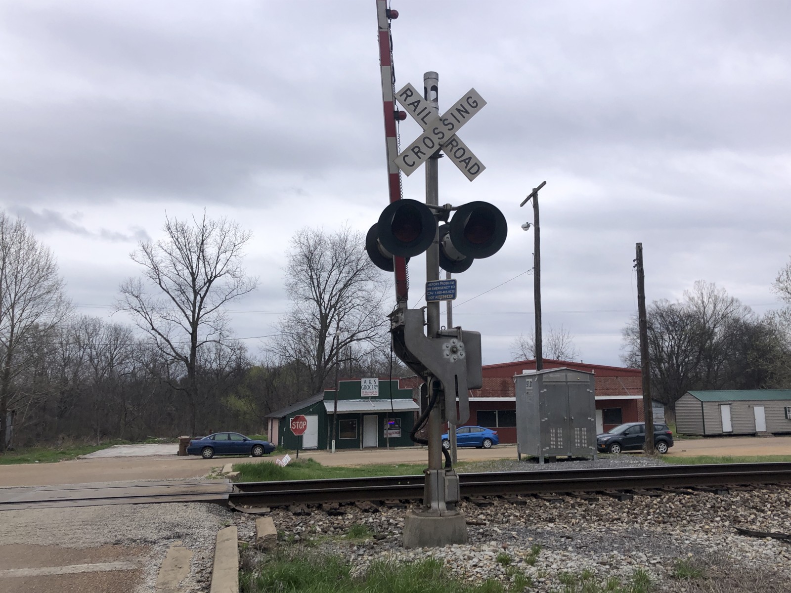 Hill Crossing Street (Glendora, MS)