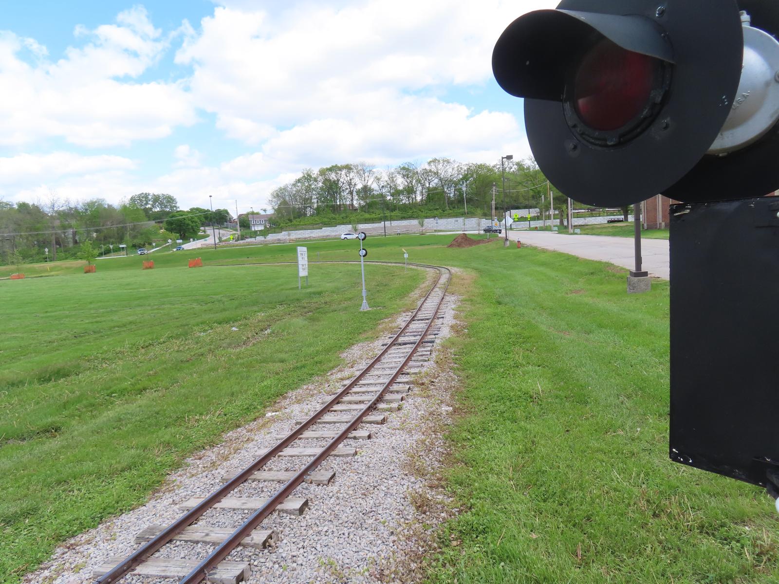 Entrance Crossing (Kansas City, MO)