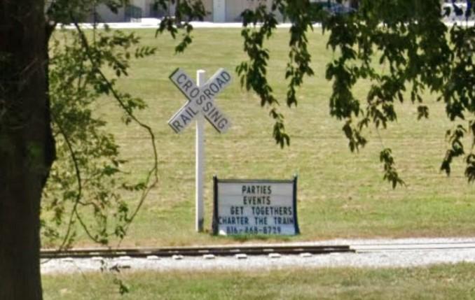 Field Crossing (Kansas City, MO)