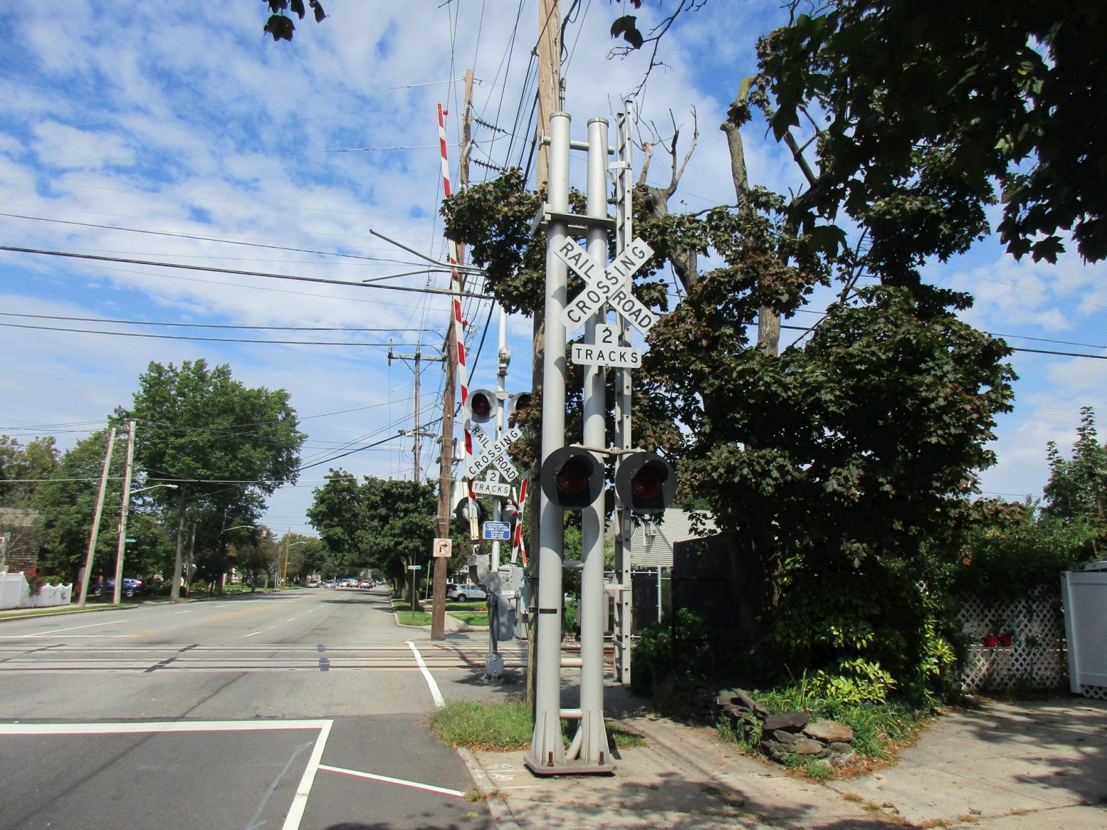 Covert Avenue (Stewart Manor, NY)