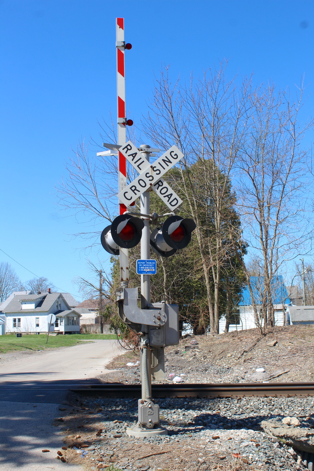 Dwight Ave. (Ashtabula, OH)