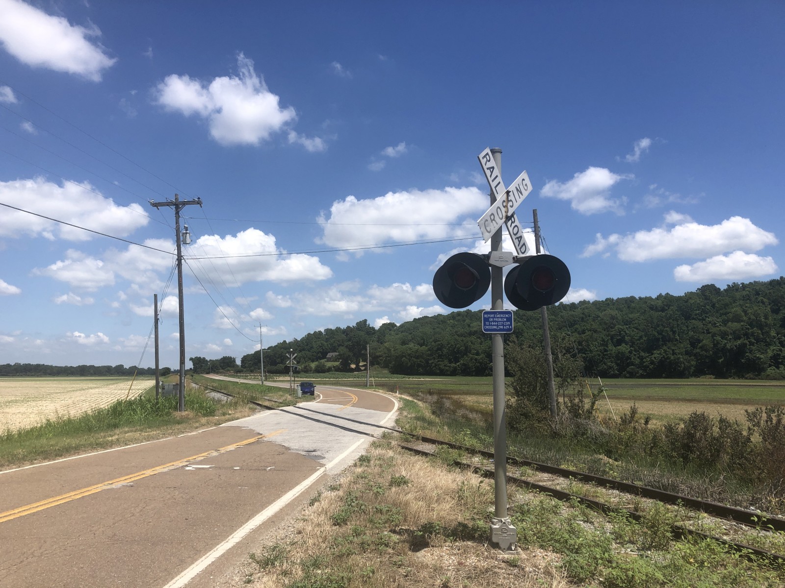 Lenox-Nauvoo Road (Finley, TN)